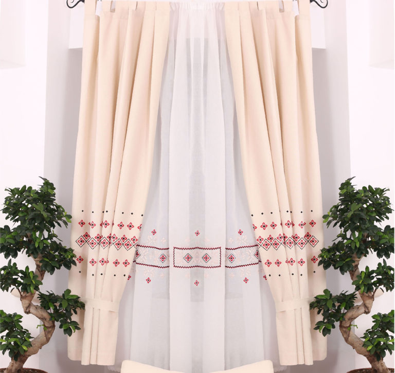 perdele traditionale – cusaturi si broderii traditionale romanesti